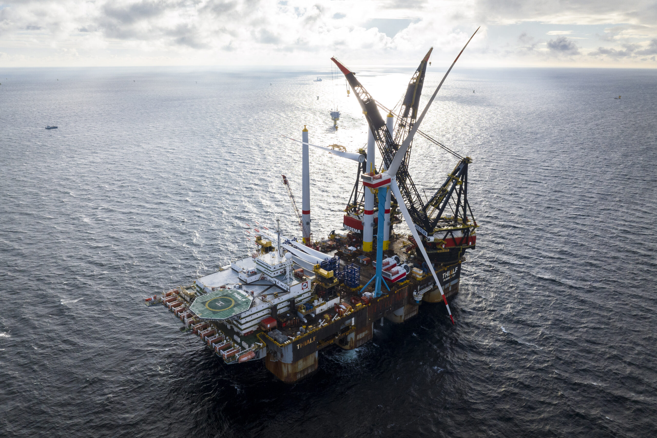 Successful installation of 24 Arcadis Ost 1 turbines