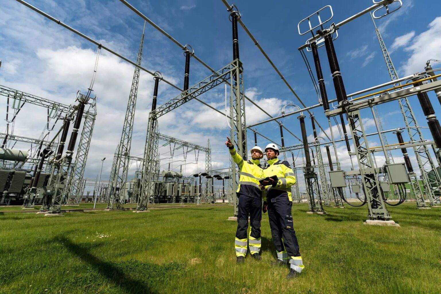 TenneT almost doubled investment in grid expansion