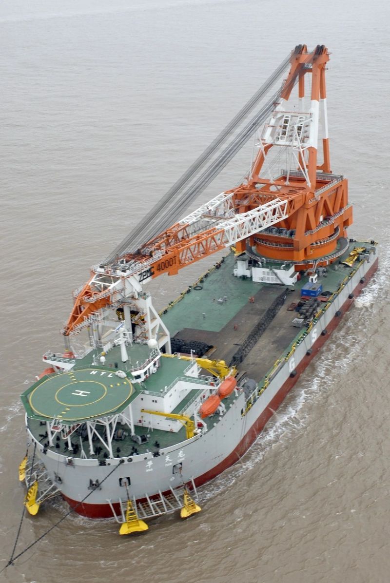 Hua Tian Long en route to Saudi Arabia