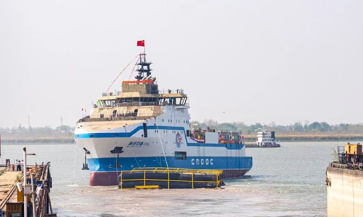 CNOOC deploys first integrated large-scale fracturing vessel