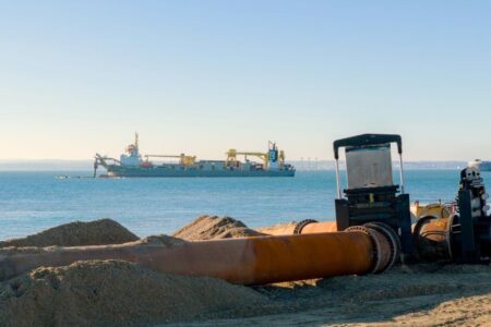 Boskalis awarded beach management framework agreement in England ...